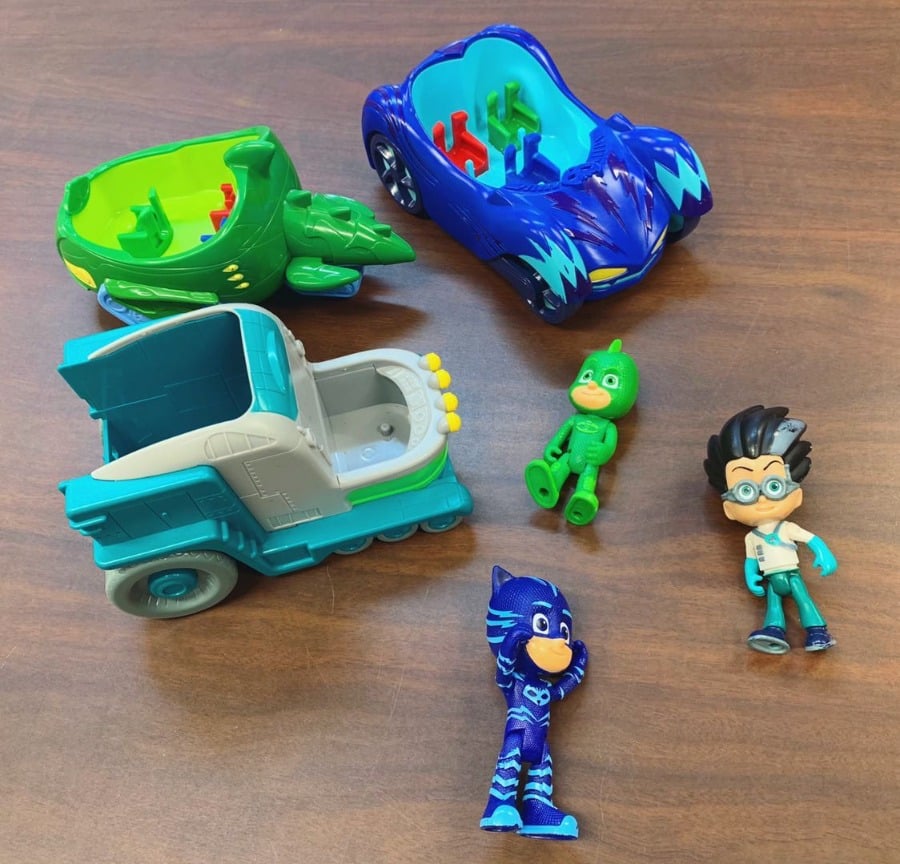 PJ Masks Figures & Vehicles